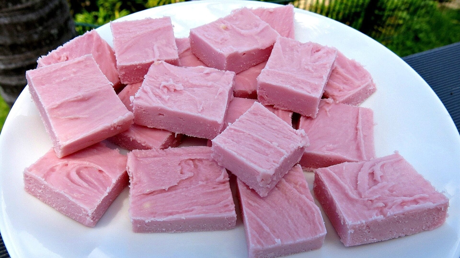 Strawberry Fudge ... Easy To Make As There Is Just 2 Ingredients Needed