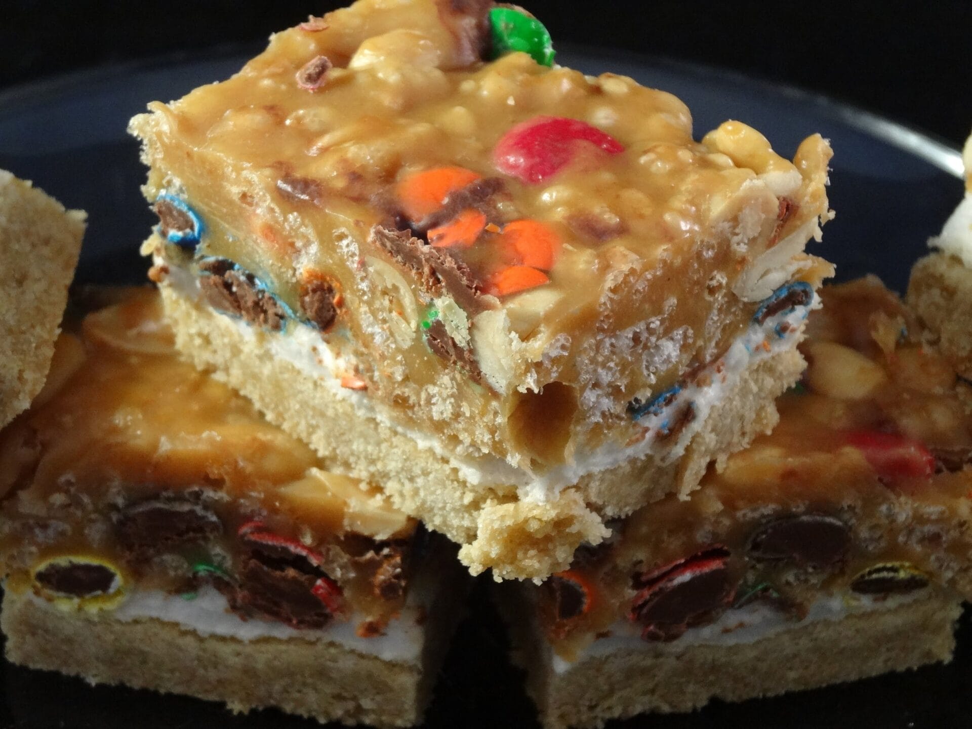 How To Make These Crunchy Peanut Butter Bars - Afternoon Baking With ...