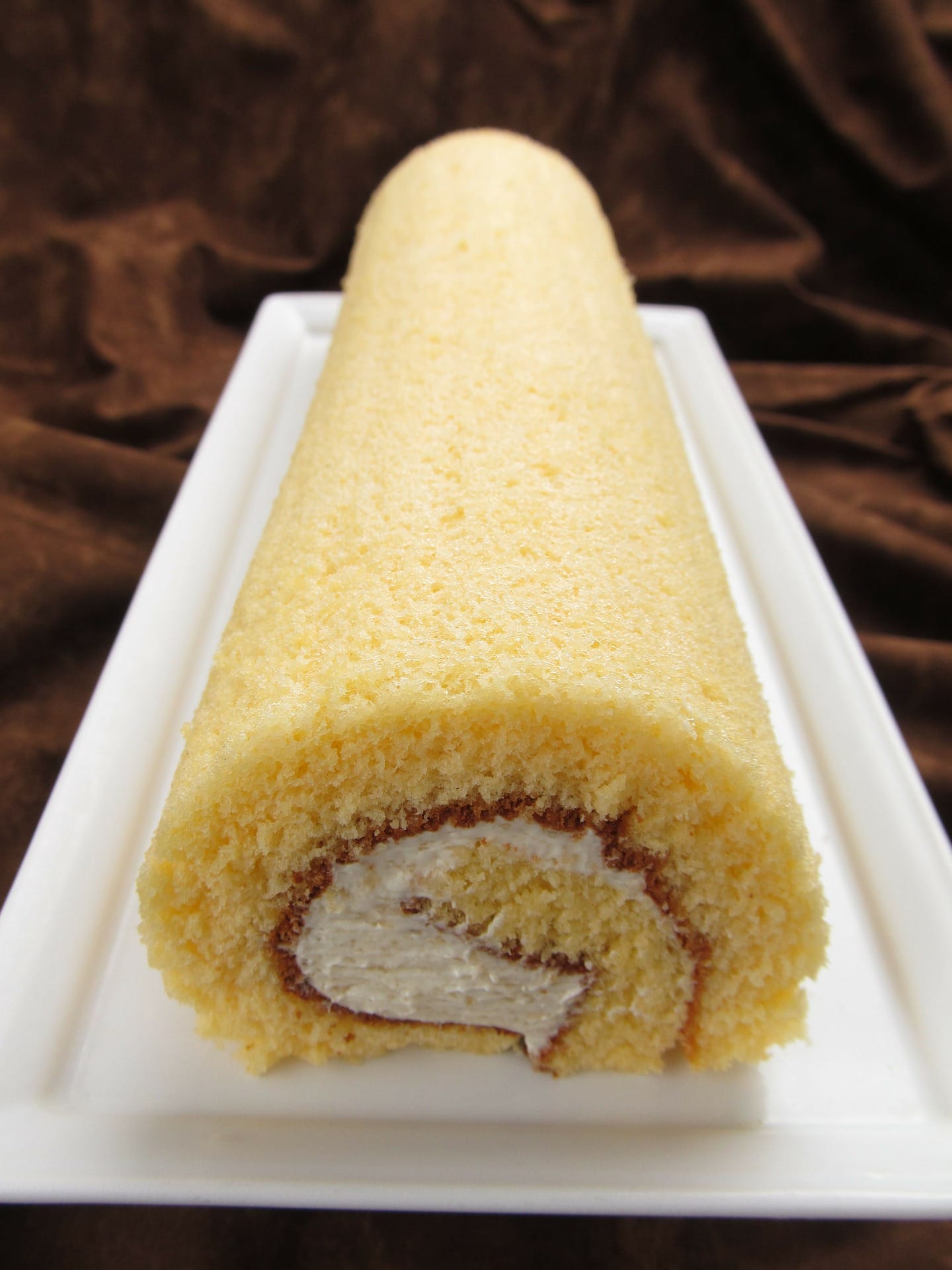 Vanilla Cake Roll with Mascarpone Cream Recipe - Afternoon Baking With ...